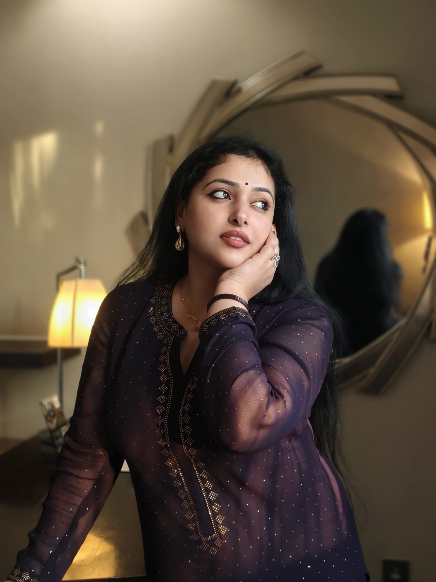 Anu Sithara Photos, Pictures And Anusithara Images - Kerala9.com