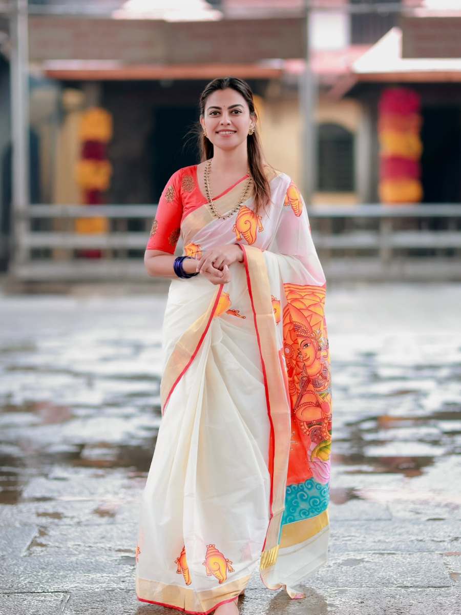 Anusree Photos, Pictures And Anusree HD Images - Kerala9.com