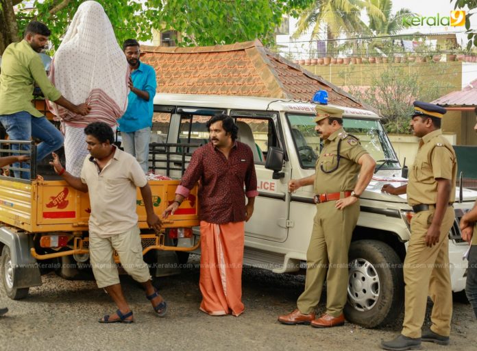 Uriyadi Movie Stills - Kerala9.com