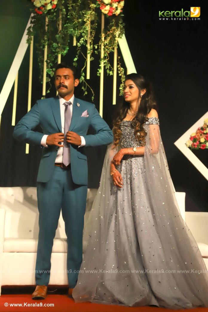 Harisree Ashokan Son Wedding Reception Photos - Kerala9.com
