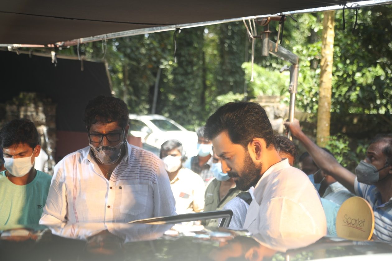 Kaduva Movie Stills, Posters And Location Photos - Kerala9.com