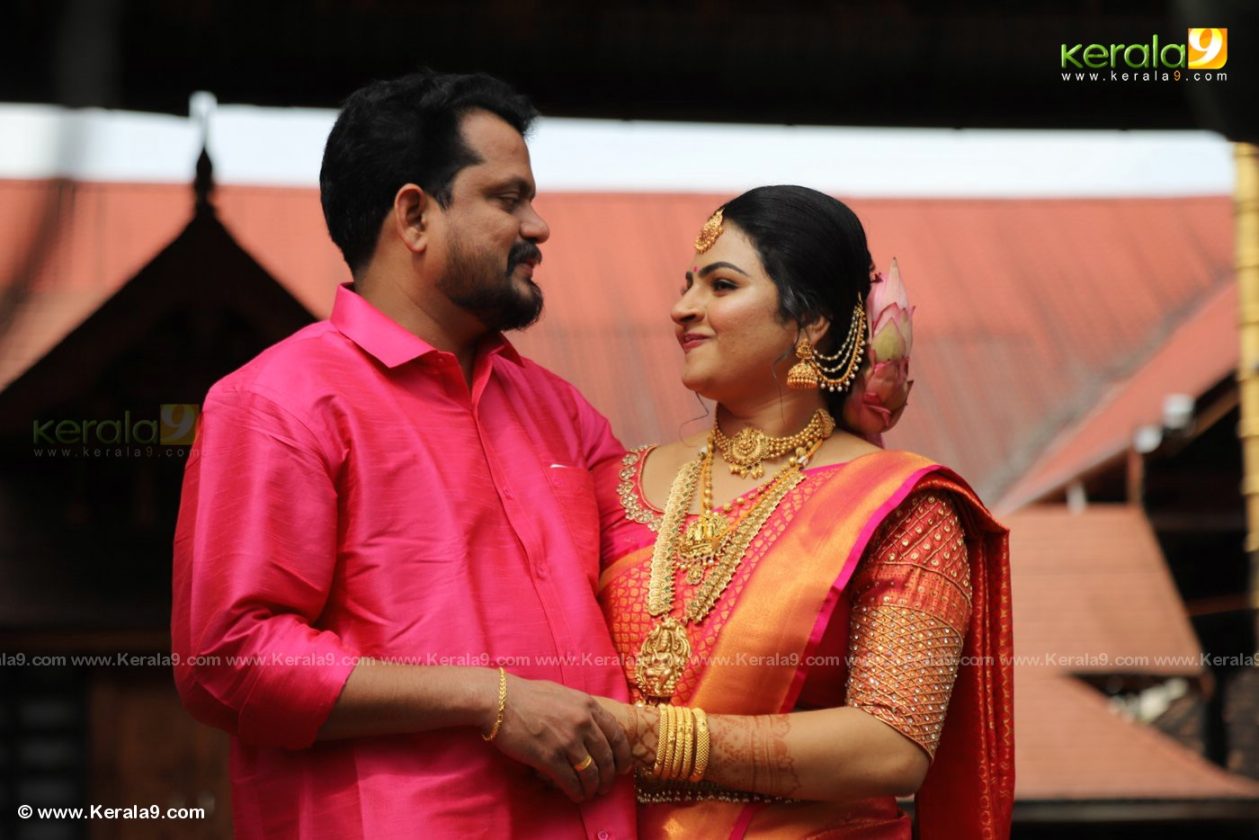Apsara Ratnakaran Wedding Photos - Kerala9.com