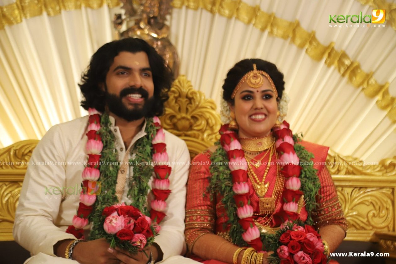 Anoop Krishnan Wedding Photos - Kerala9.com