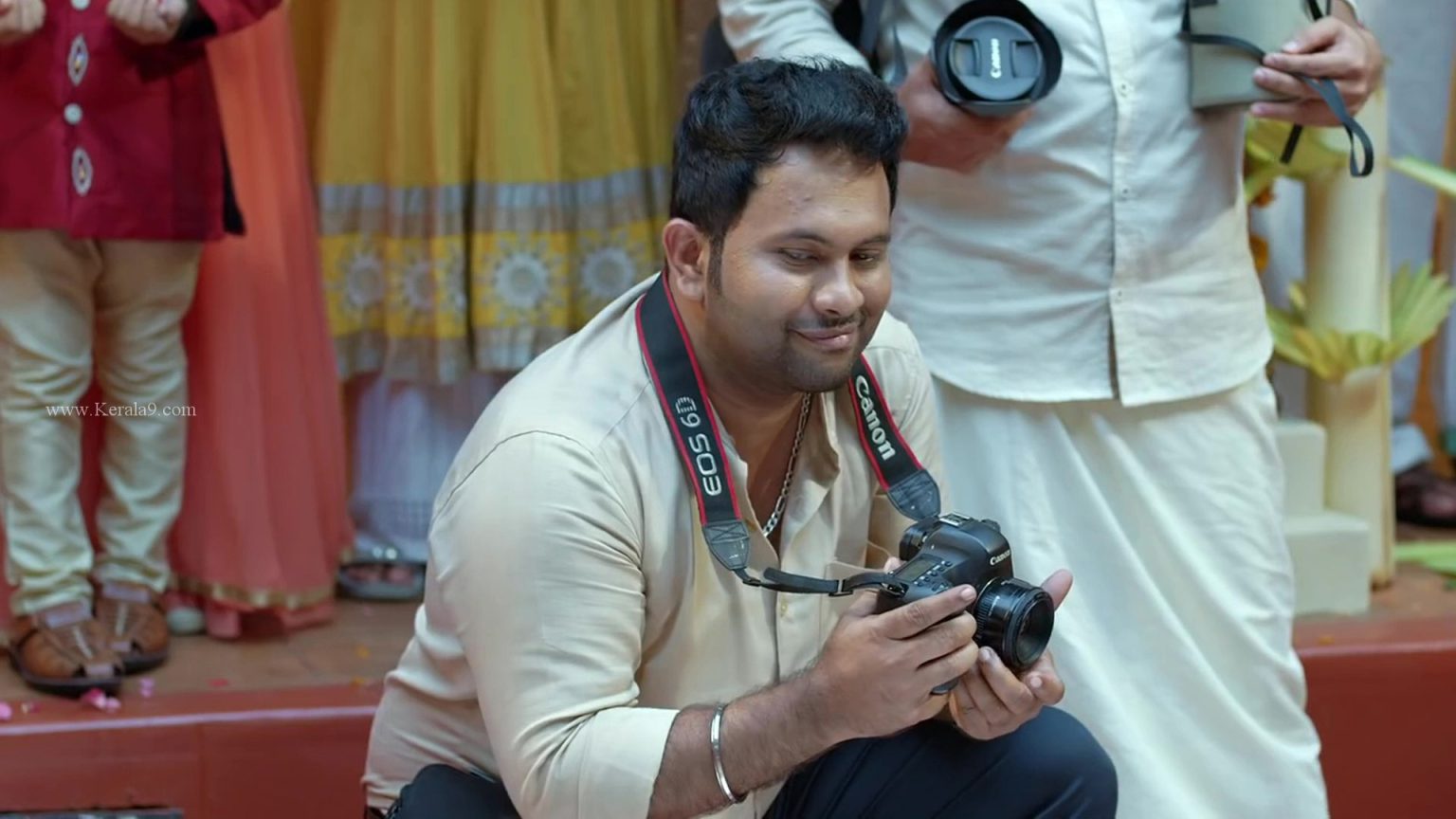 Hridayam Movie Stills, Photos and Hridayam HD Posters - Kerala9.com
