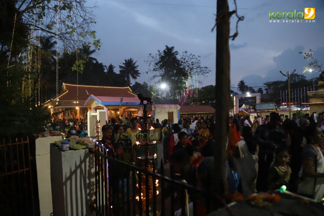 Kottankulangara Chamayavilakku Festival 2022 Photos - Kerala9.com