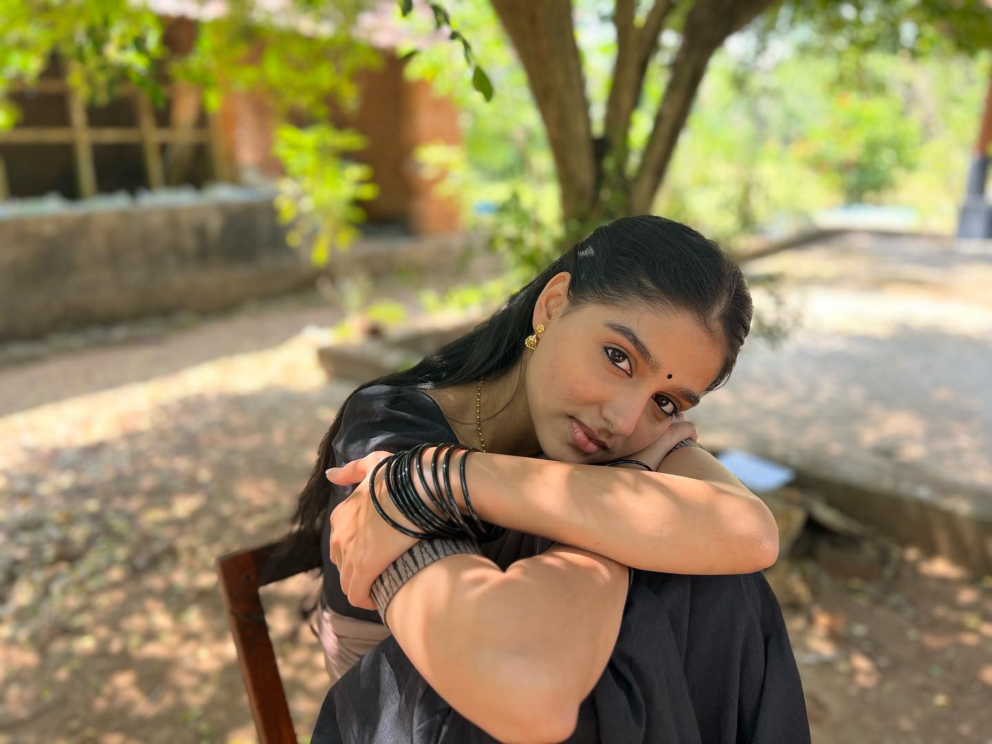 anaswara rajan in traditional dress photoshoot photos 007 - Kerala9.com